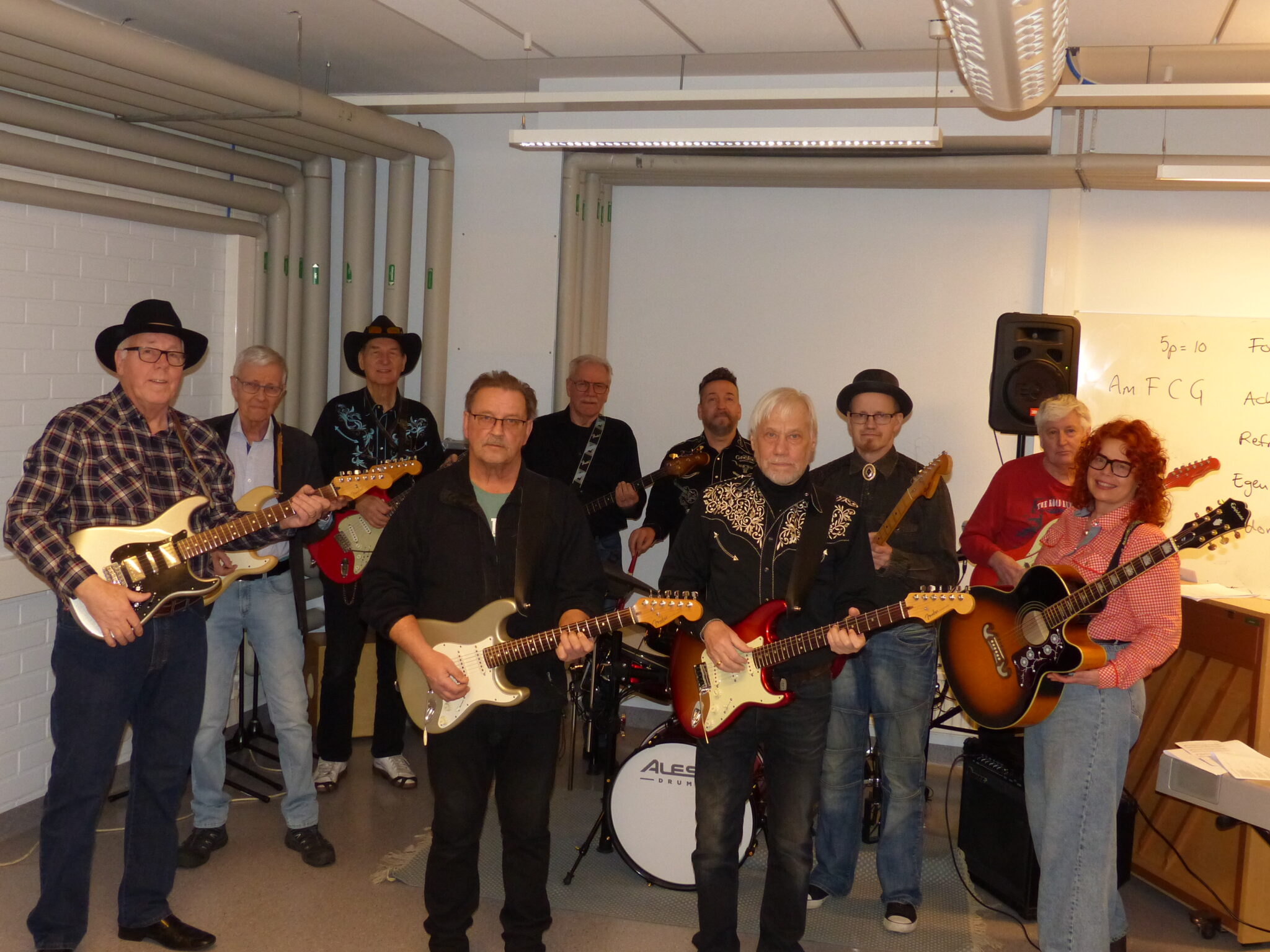 The Black Islanders Band spelar äkta "rautalanka" - Radio Vaasa