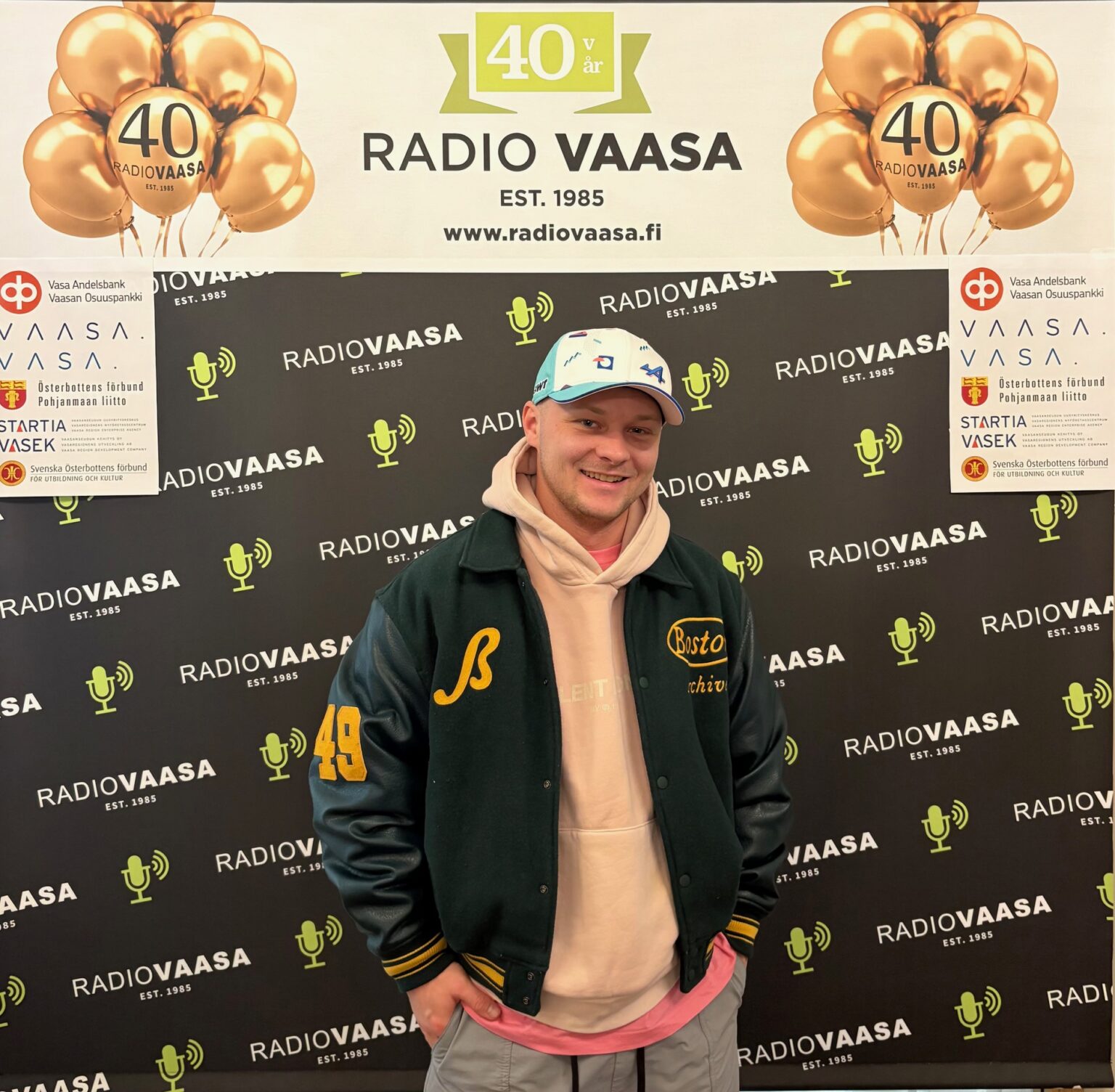 Radio Vaasa - Parasta paikallista vuodesta 1985